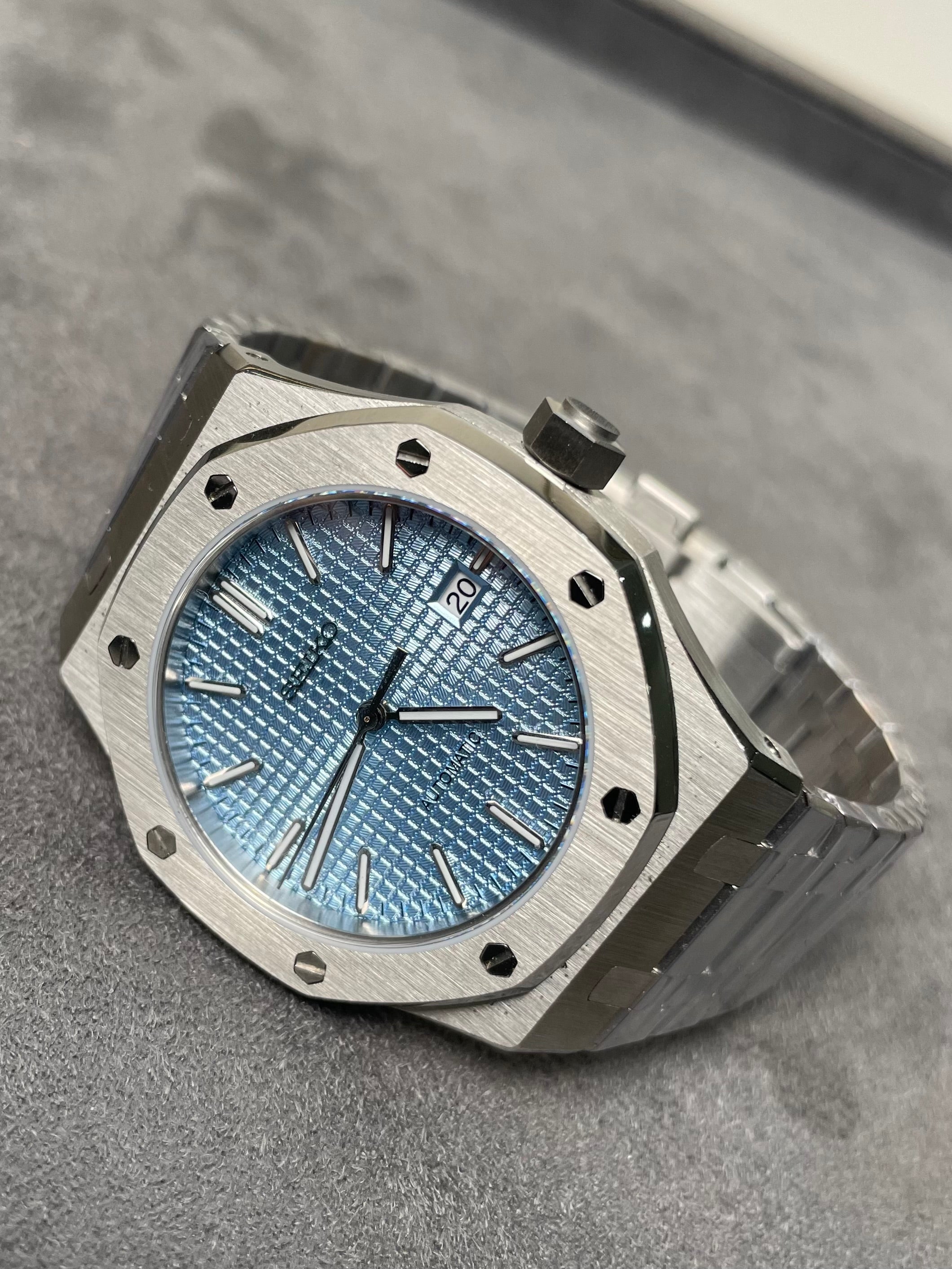 Seiko Royal Oak Light Blue – Watchdial